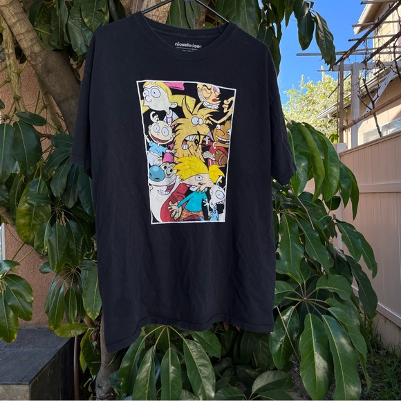 Hot Topic | Shirts | Nickelodeon Classic 9sy2k Shows Graphic Black ...